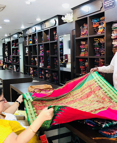 Market Building | Shopping | Odisha | Bhubaneswar Me